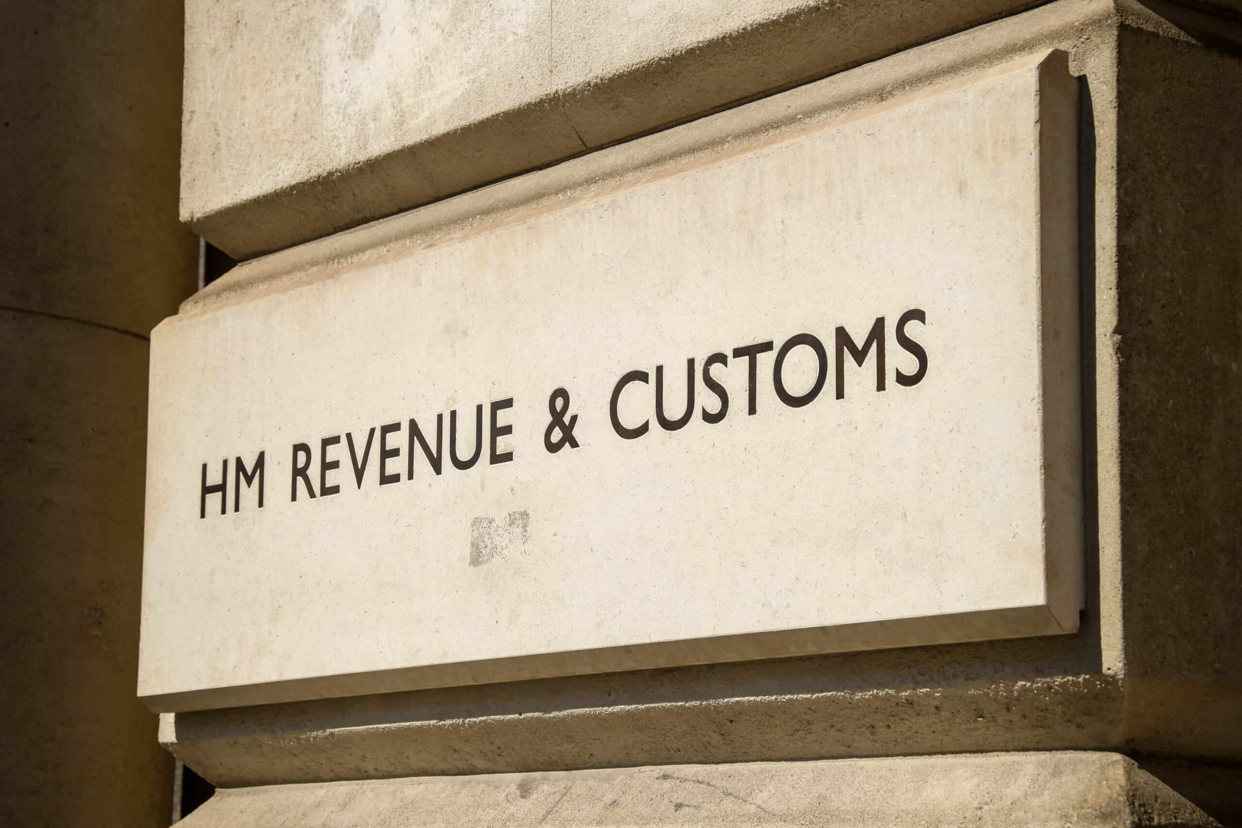 HMRC closes self-assessment helpline for summer | Perrigo Consultants
